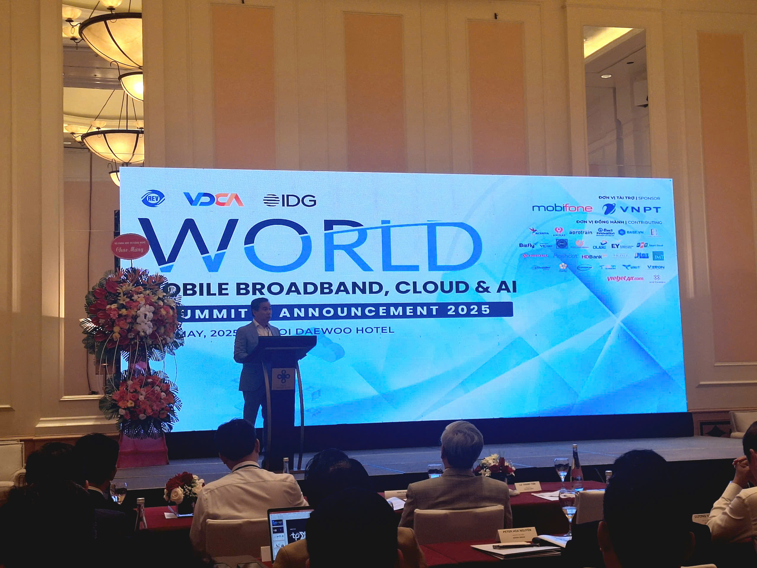 World Mobile Broadband, Cloud & AI Summit 2025: Tối ưu hóa mạng 5G thông qua ứng dụng AI và ...
