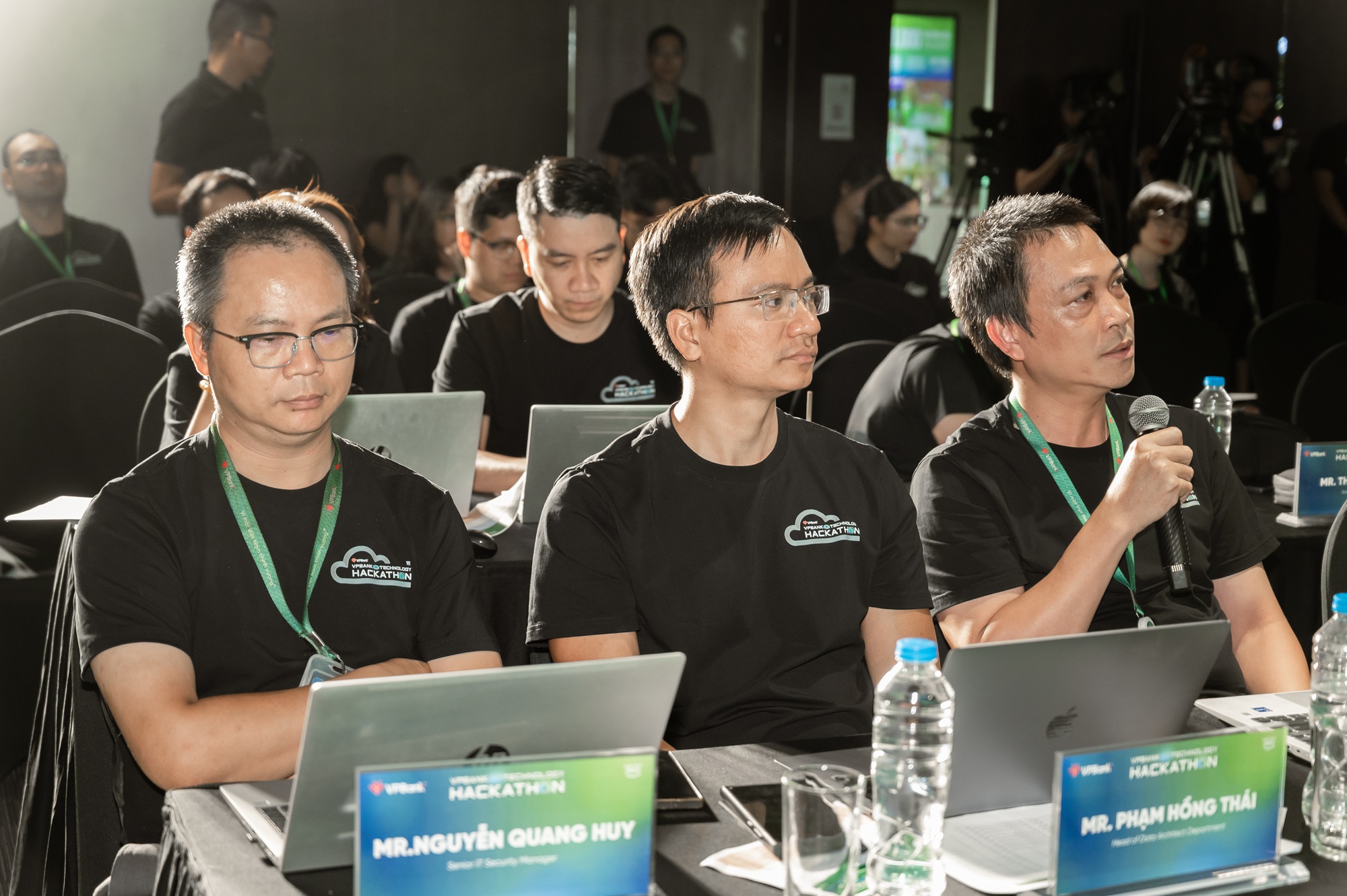 Chung kết VPBank Technology Hackathon 2025 gọi tên những giải pháp công nghệ xuất sắc