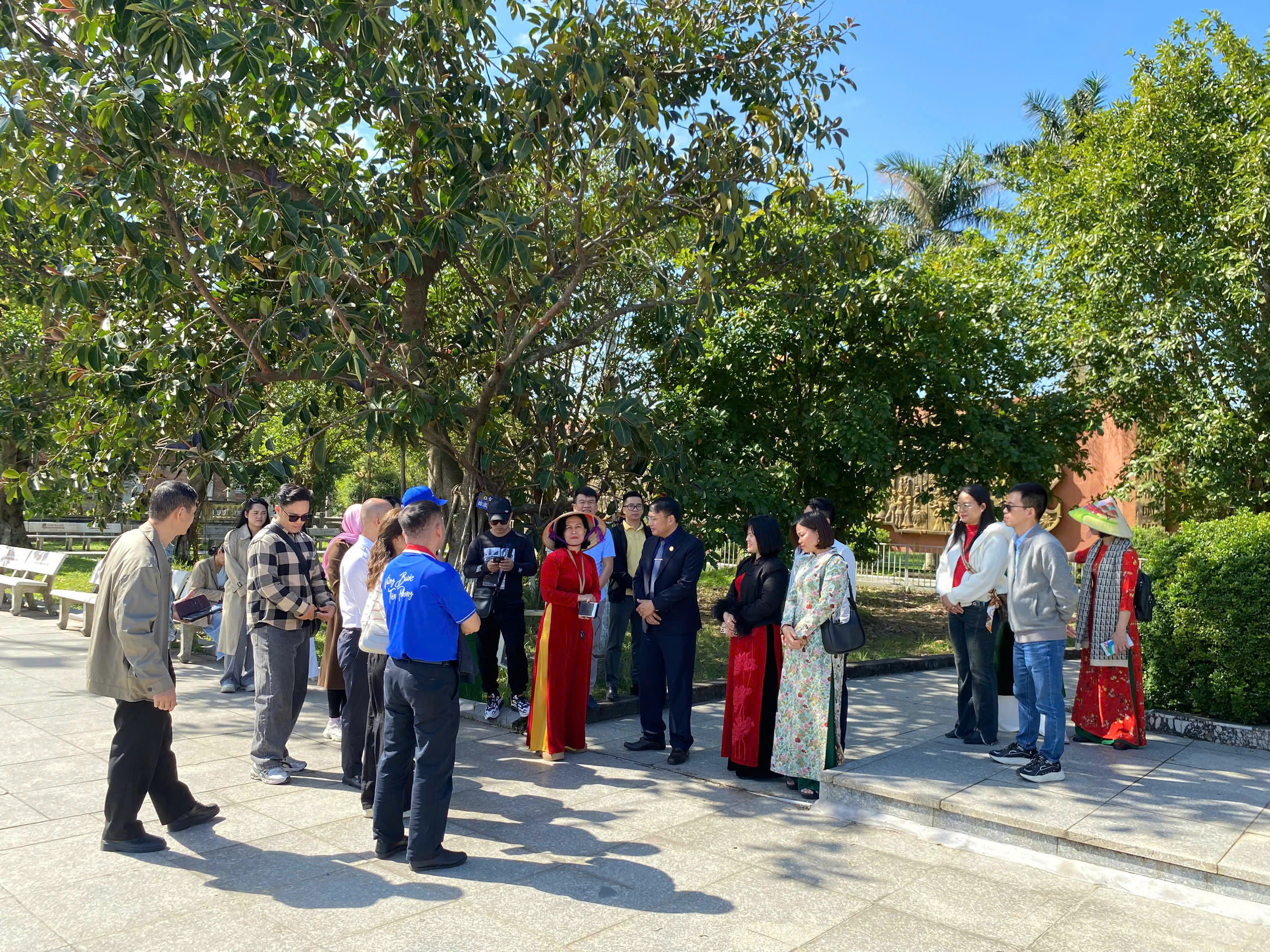 Khảo sát và xây dựng tour “Hải Phòng - Linh khí Trạng Trình”