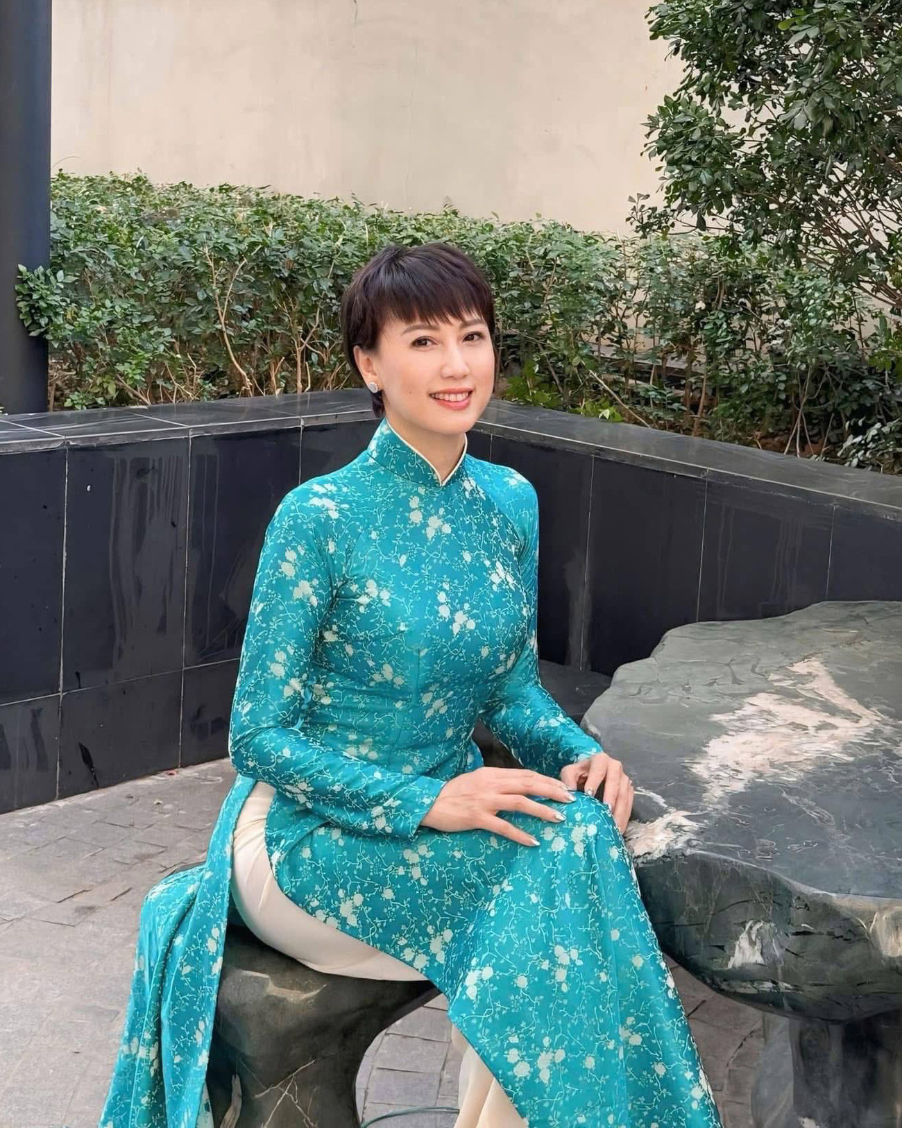 Em trai Doãn Hải My hiếm khi lộ diện, các thành viên ai cũng ngoại hình ...